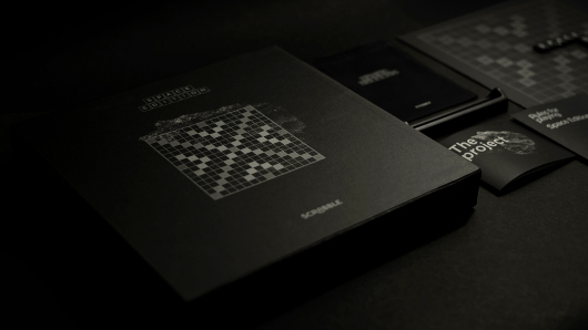 Scrabble celebra su 70 aniversario con un tablero creado para jugar en ...