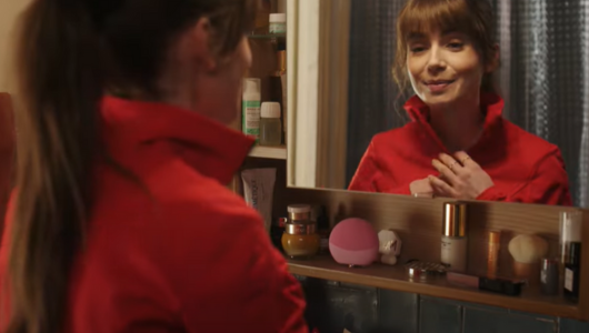 Así ha conseguido Foreo aumentar sus ventas gracias a 'Emily in Paris ...