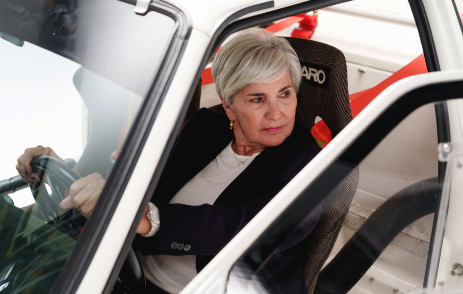 Audi salda una deuda pendiente con la primera mujer que ganó el ...